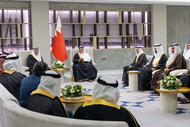 Bahrain to Gradually Increase Work Permit and Expatriate Fees from 2026 ...